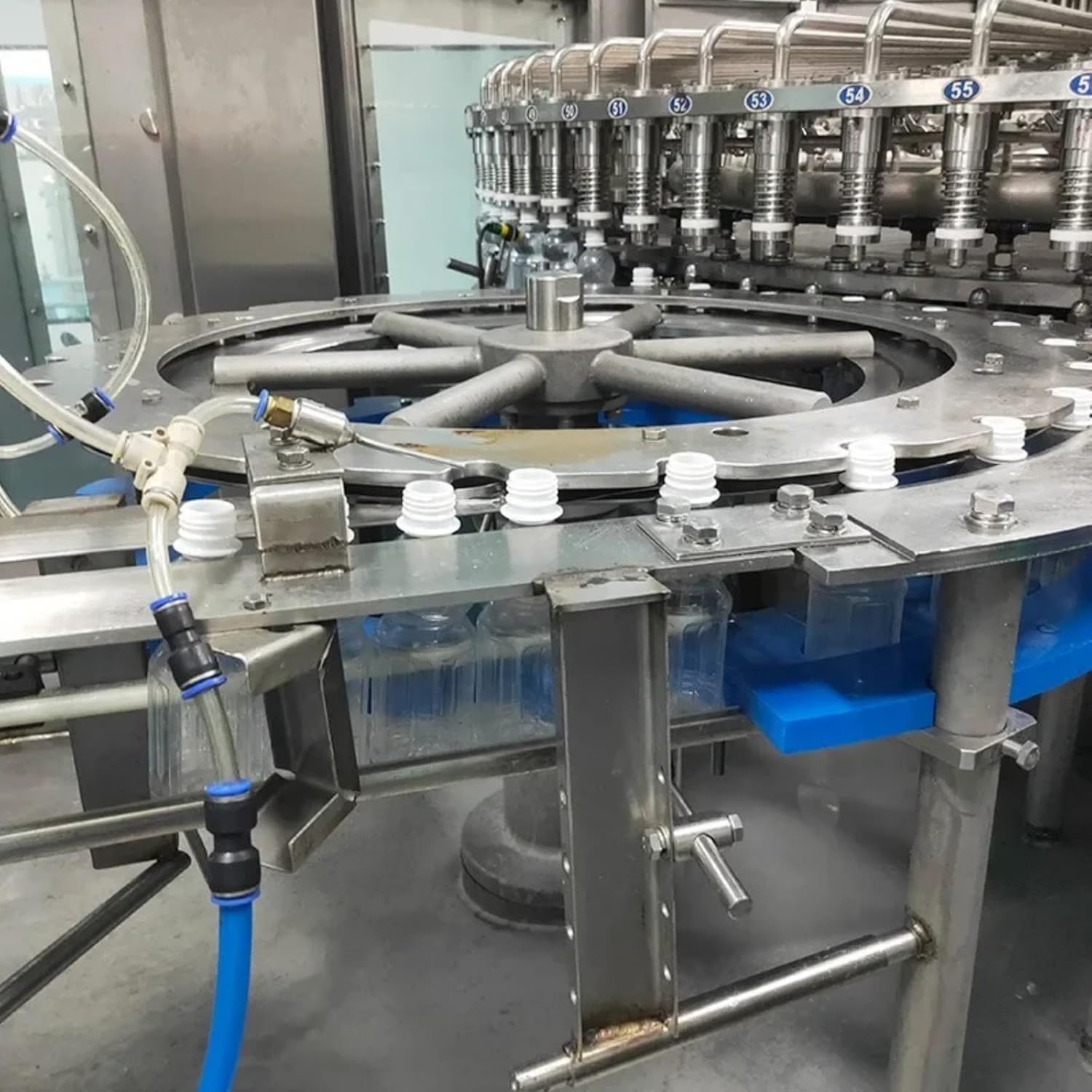 Amazon.com: Liquid Filling Bottling Machine Liquid Form Fill Seal ...