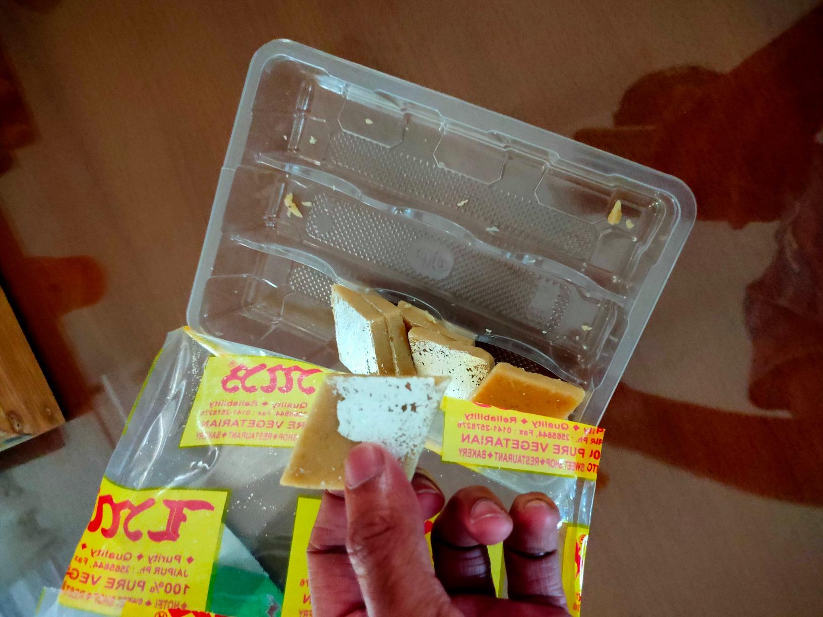 Laxmi Misthan Bhandar Kaju Katli; 400 g : Amazon.in: Grocery & Gourmet ...