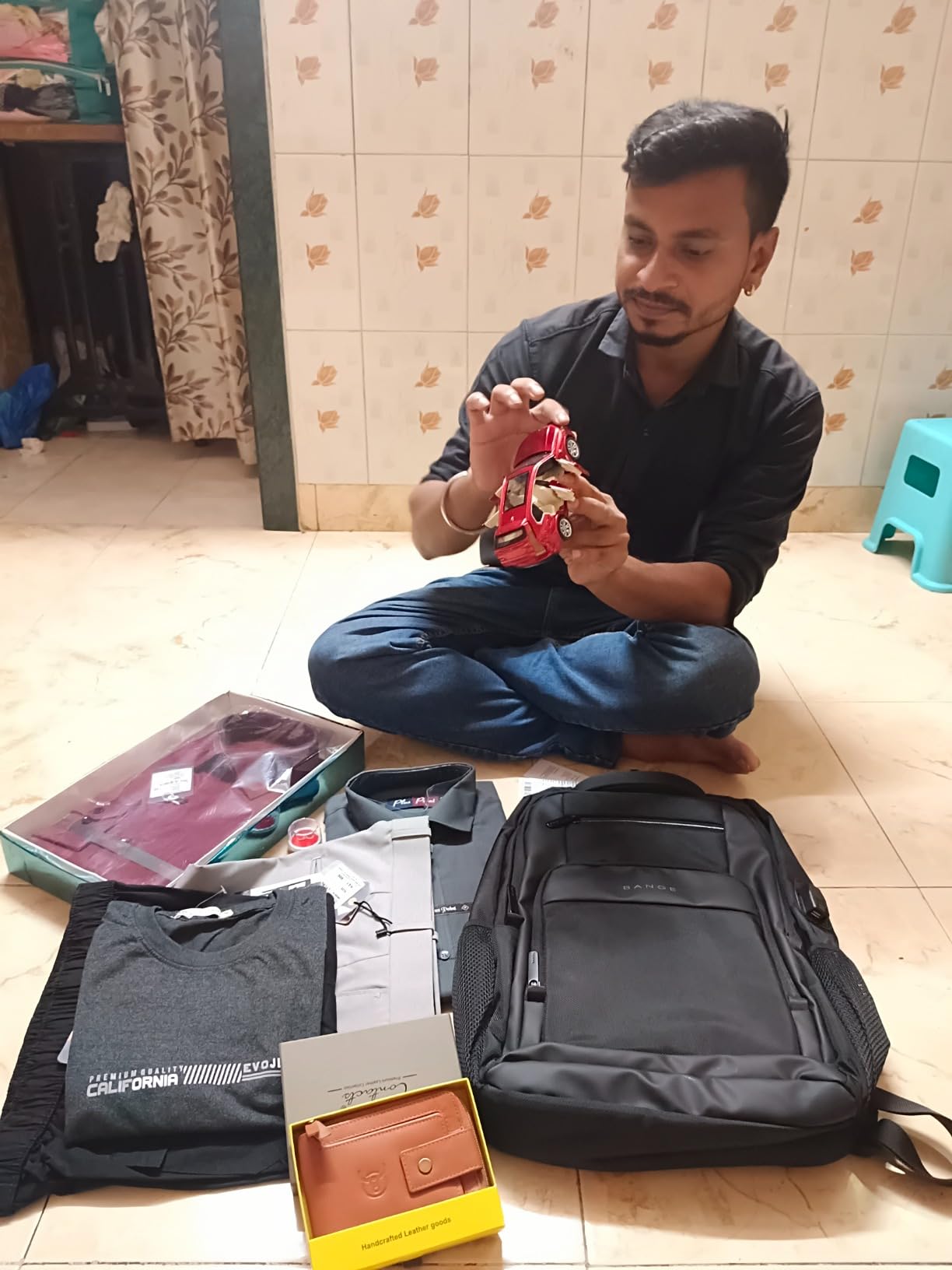 INTEARCH STUDIO 1:32 BMW X5 Toy Car Metal Pull Back Diecast Car with ...