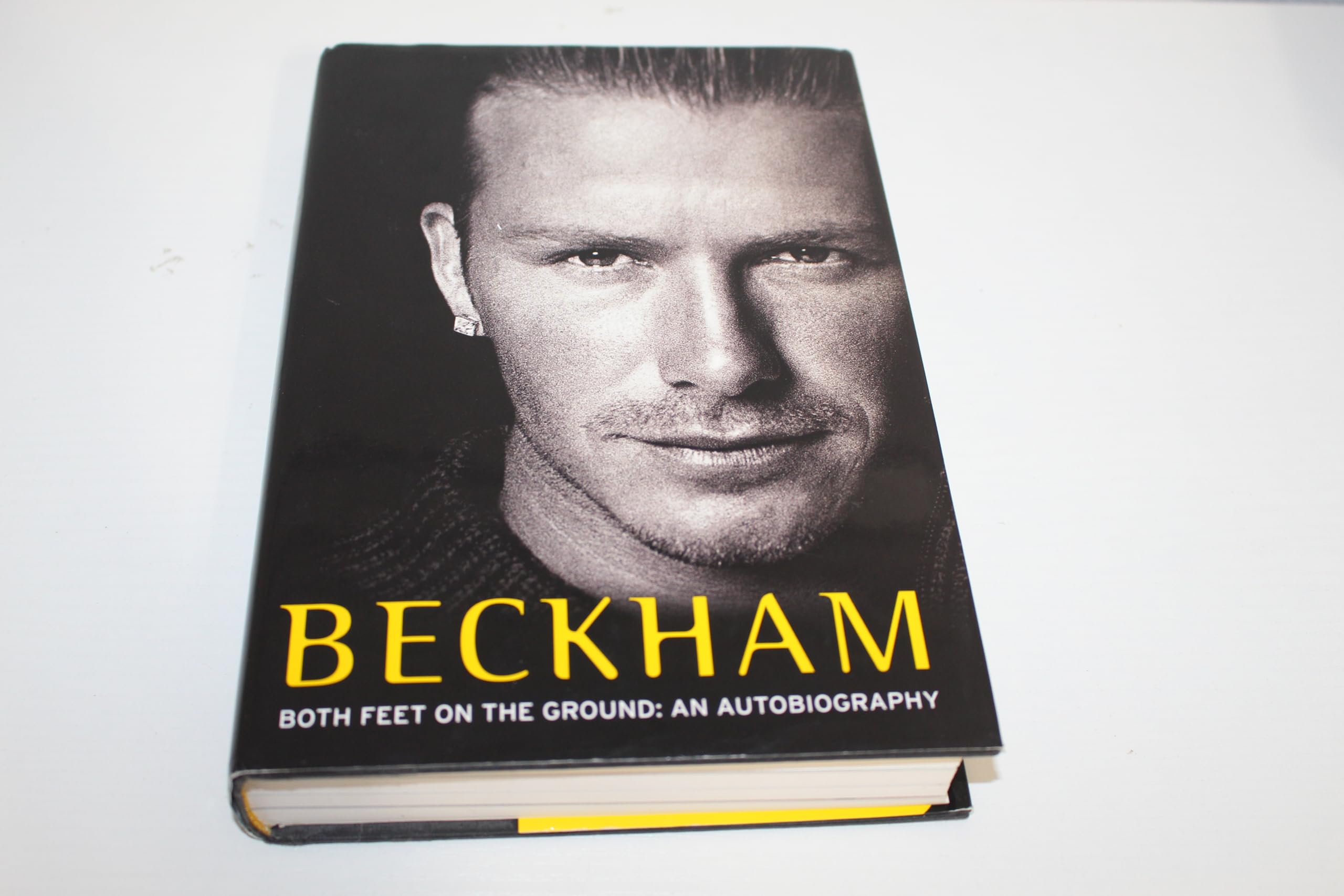 Beckham: Both Feet on the Ground: An Autobiography: Beckham, David ...