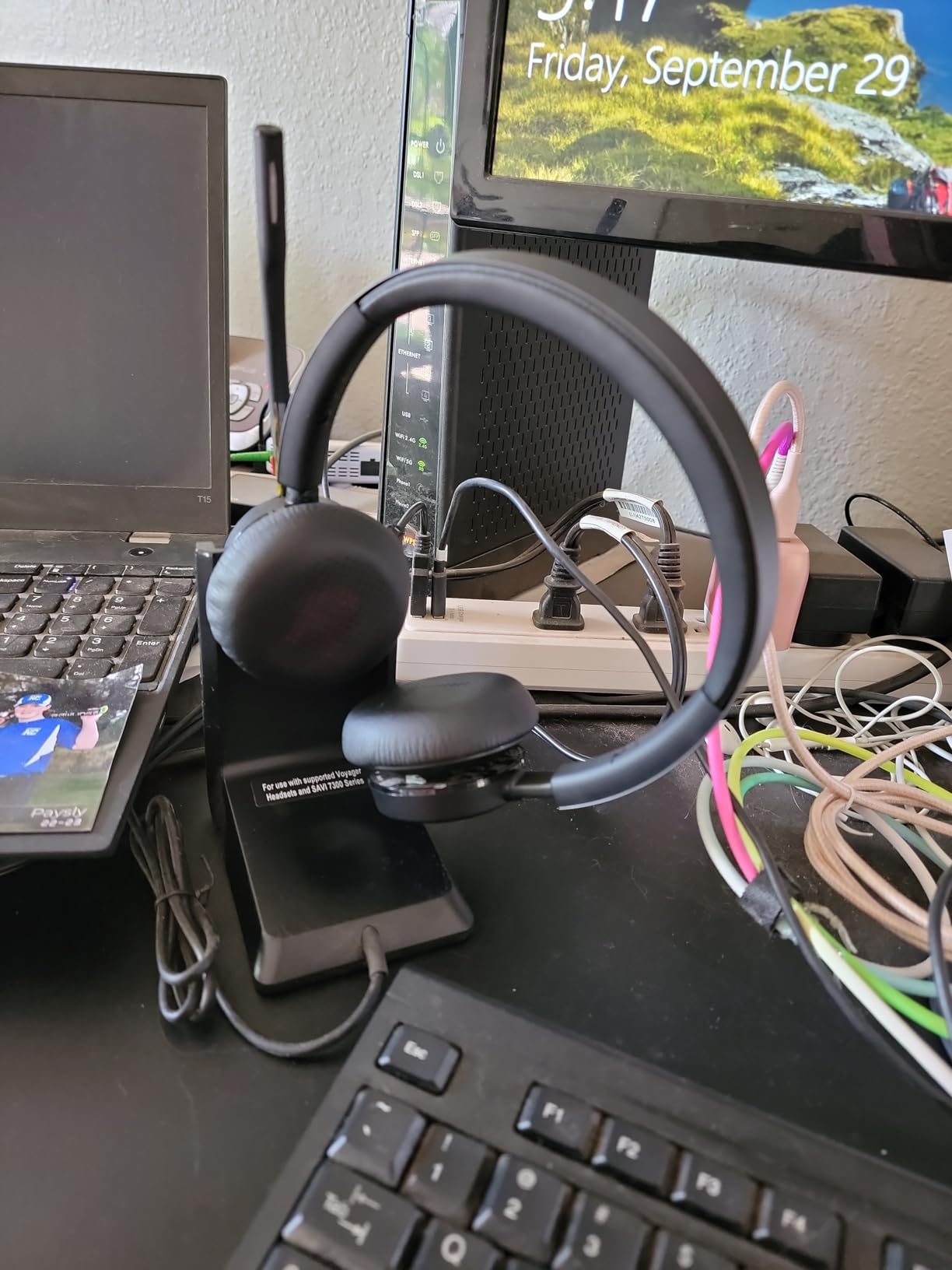 $28/mo - Finance Poly Voyager 4320 UC Wireless Headset & Charge Stand ...