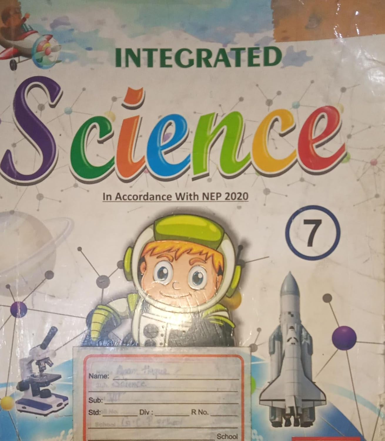 Integrated Science Class 7 By Nishu Goutam (Second Hand & Used Book) (S ...