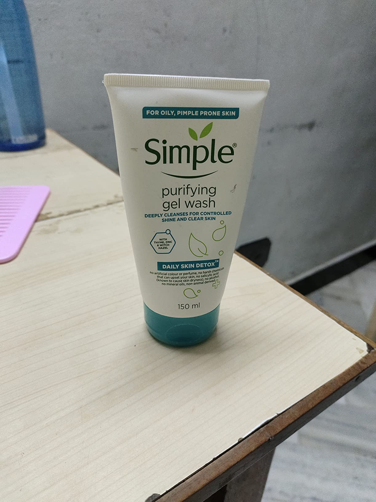 Simple Purifying Face Wash 150ml for oily, acne-prone, sensitive skin ...