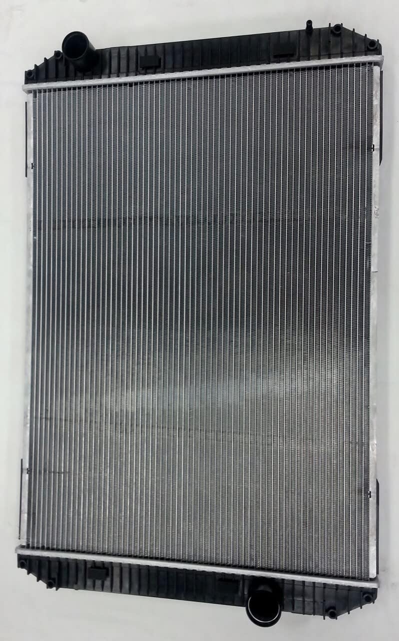 Amazon.com: NEW Replacement Radiator for Freightliner FL50, FL60, FL70 ...
