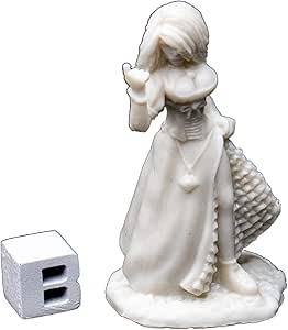 Amazon.com: Reaper 77086: Townsfolk: Strumpet - Dark Heaven Bones ...