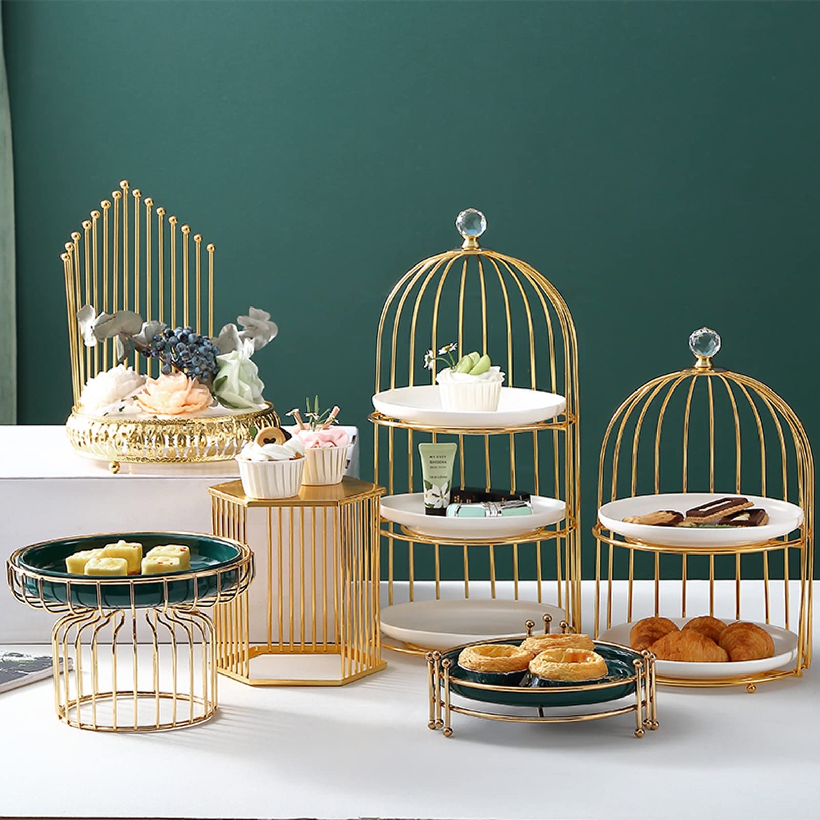 Reception Table With Cake