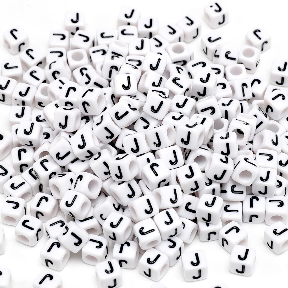 Snapklik.com : Eppingwin 400 PCS Acrylic Letter Beads, 66 Mm Square ...