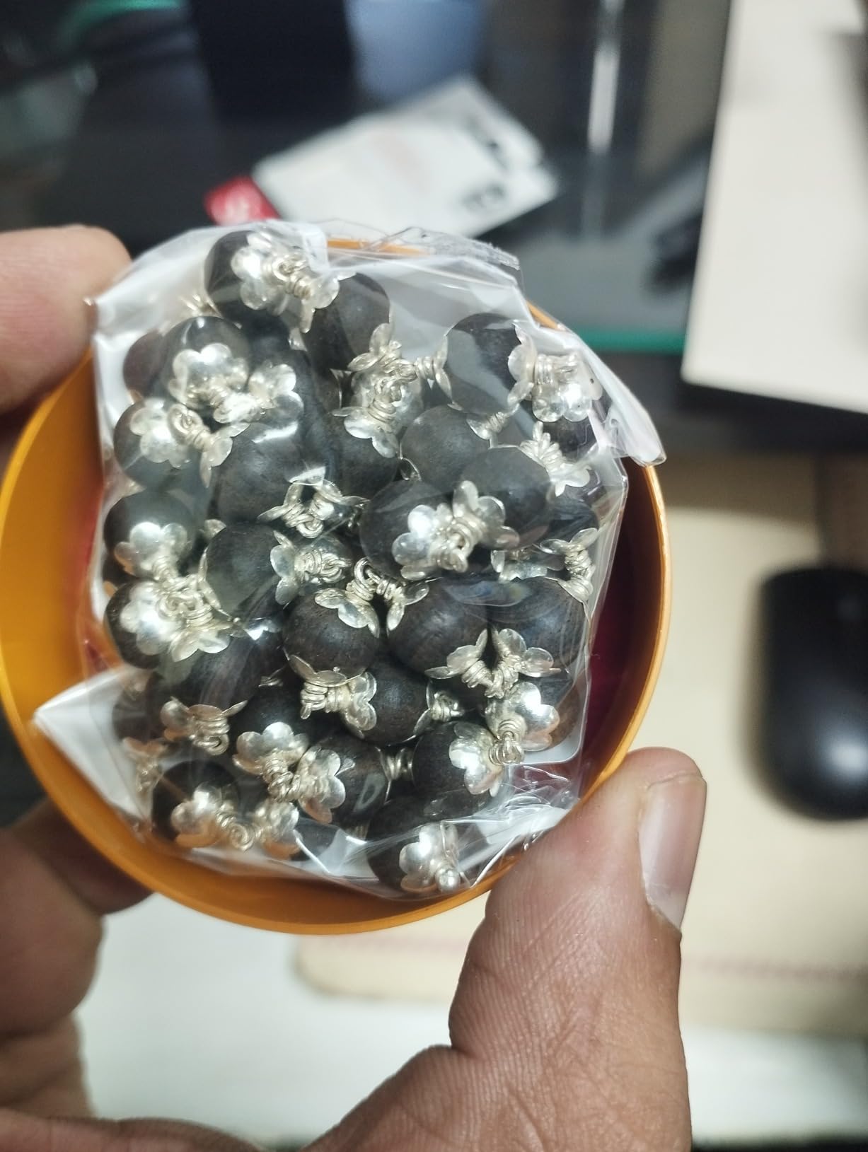 SENDAN Original 925 Silver Karungali Malai with flower Cap (8MM, 54 Beads, 30 Inches ...