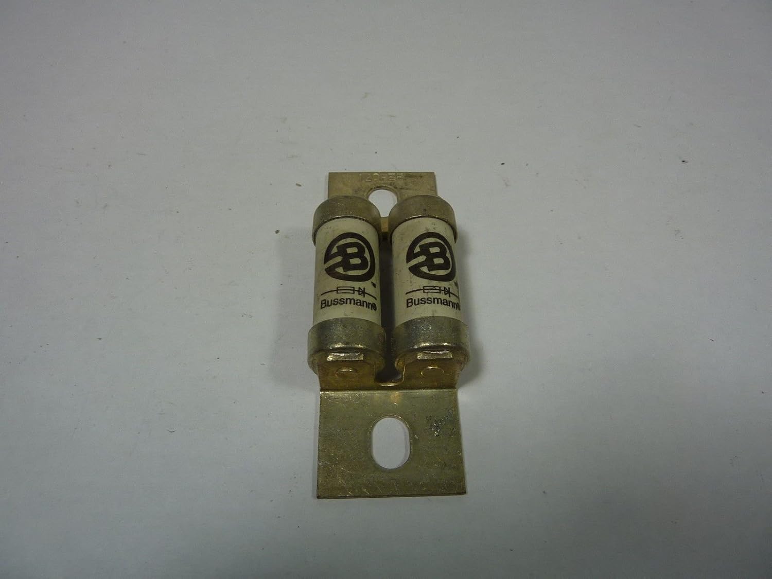 Bussmann 120FEE Semi Conductor Fuse 120A 600V: Amazon.com: Tools & Home ...