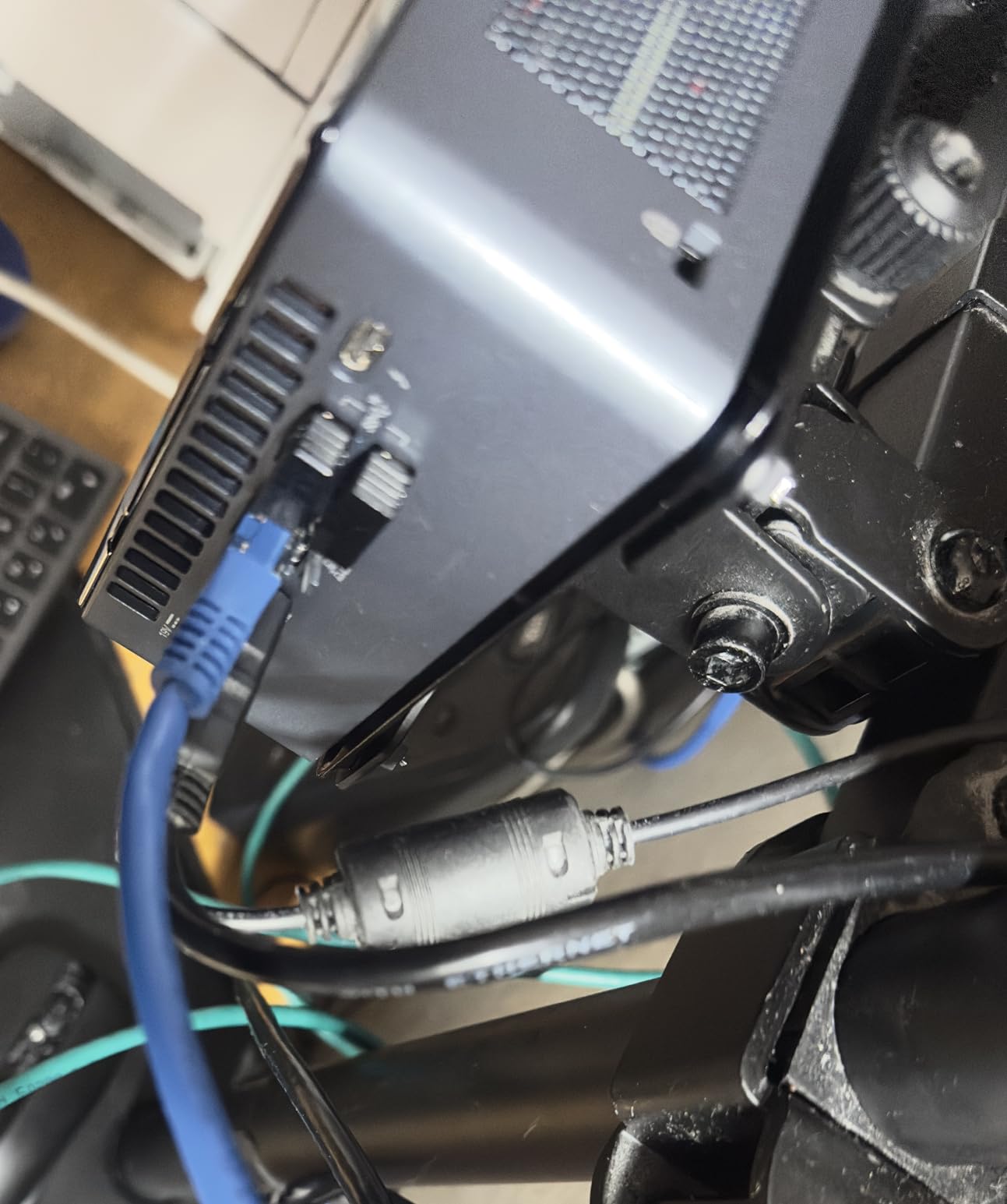 Amazon.com: GinTai for Intel NUC Vesa Adapter Mount Bracket to Attach ...