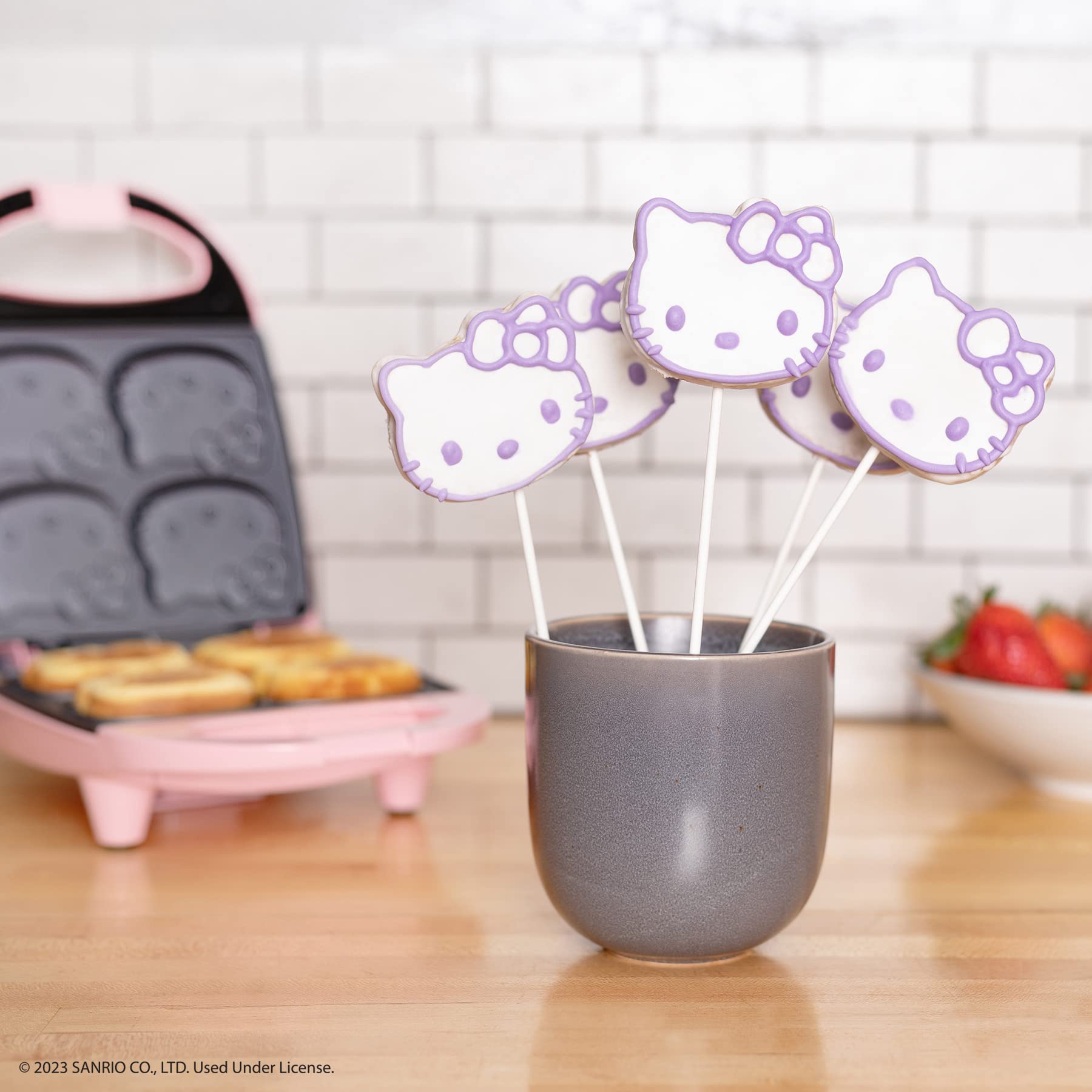 Hello Kitty Cake Pops Kit