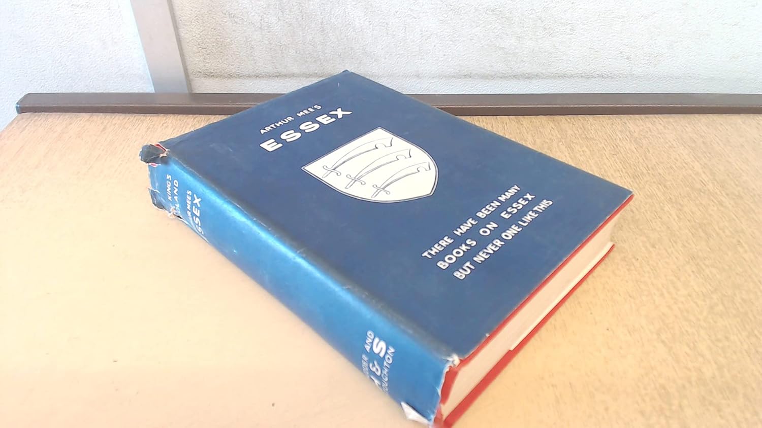 Essex;: London's North Sea neighbour (The King's England): Mee, Arthur ...