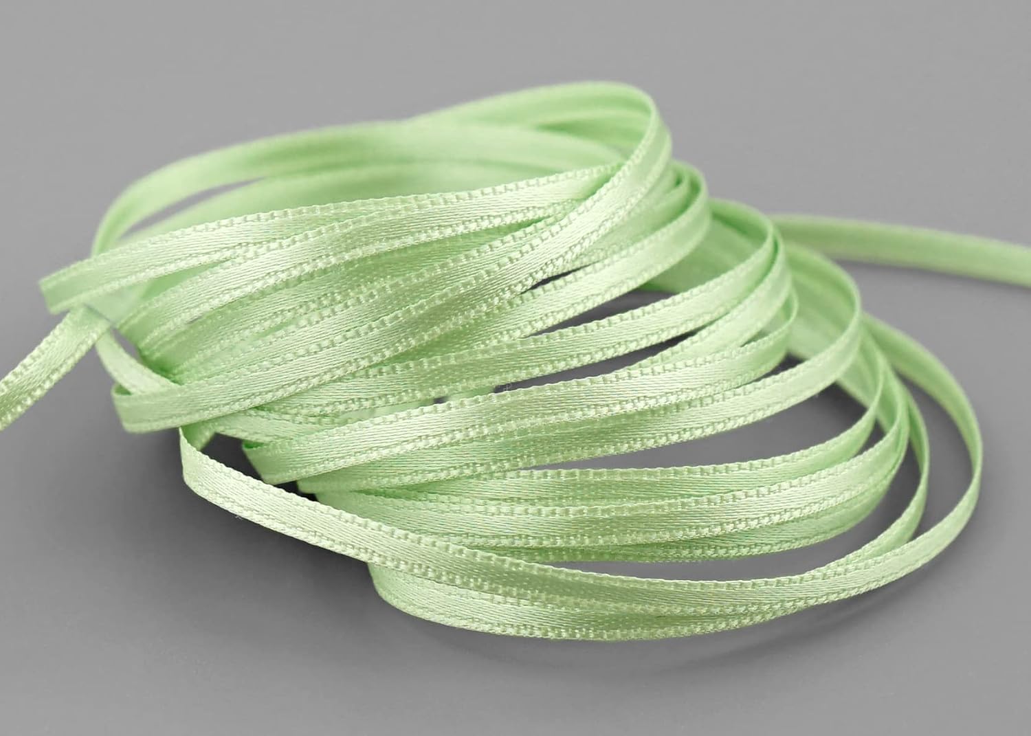 finemark 3 m x 3 mm Satin Ribbon Lime Green (136) Double-Sided Satin ...