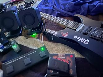 Amazon.com: Boss FS-1-WL Bluetooth Wireless Footswitch : Musical ...
