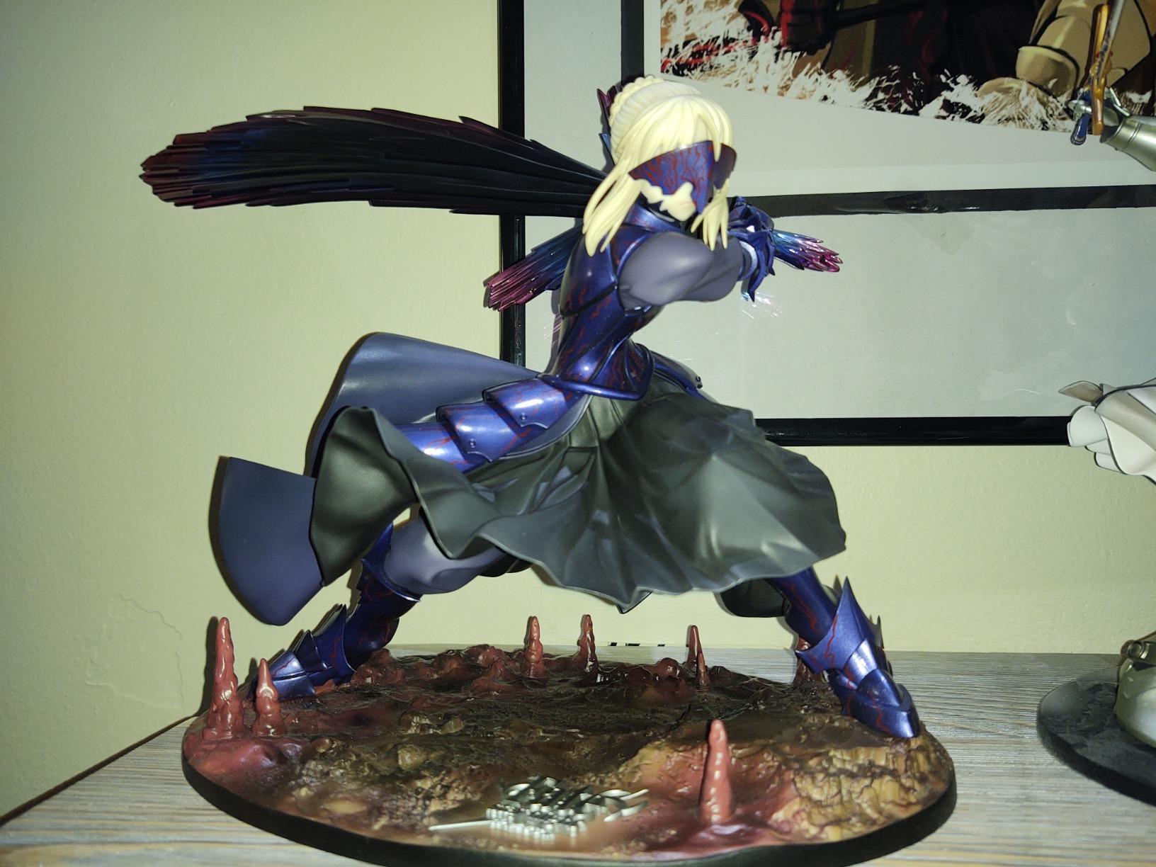 Amazon.com: Good Smile Company G44284 Saber Alter Vortigern Figure ...