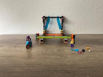 LEGO 60340 City Stuntz Hindernis-Stuntchallenge: Amazon.de: Spielzeug