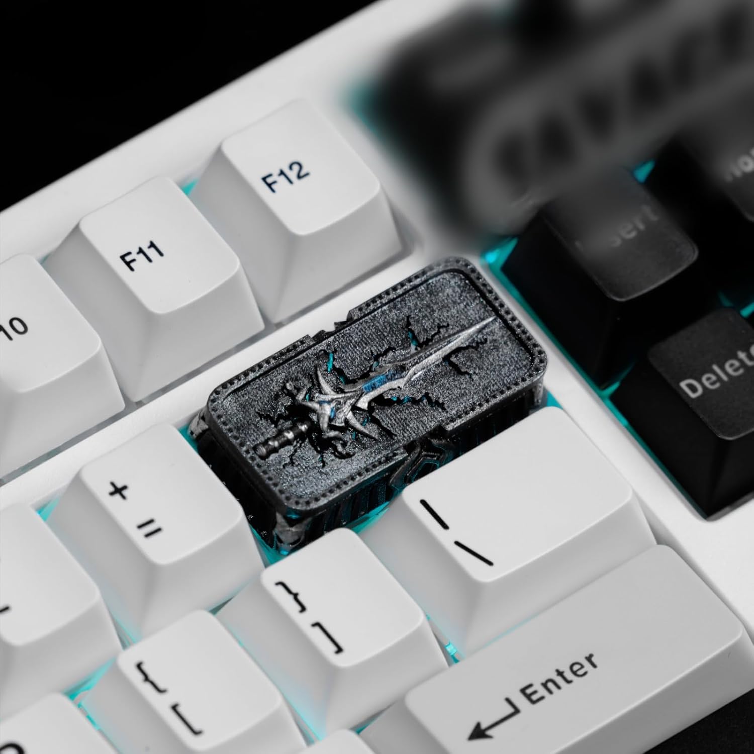 Amazon.com: Capkeyno Artisan Keycaps Anime Keycaps Gaming Keycaps Resin ...