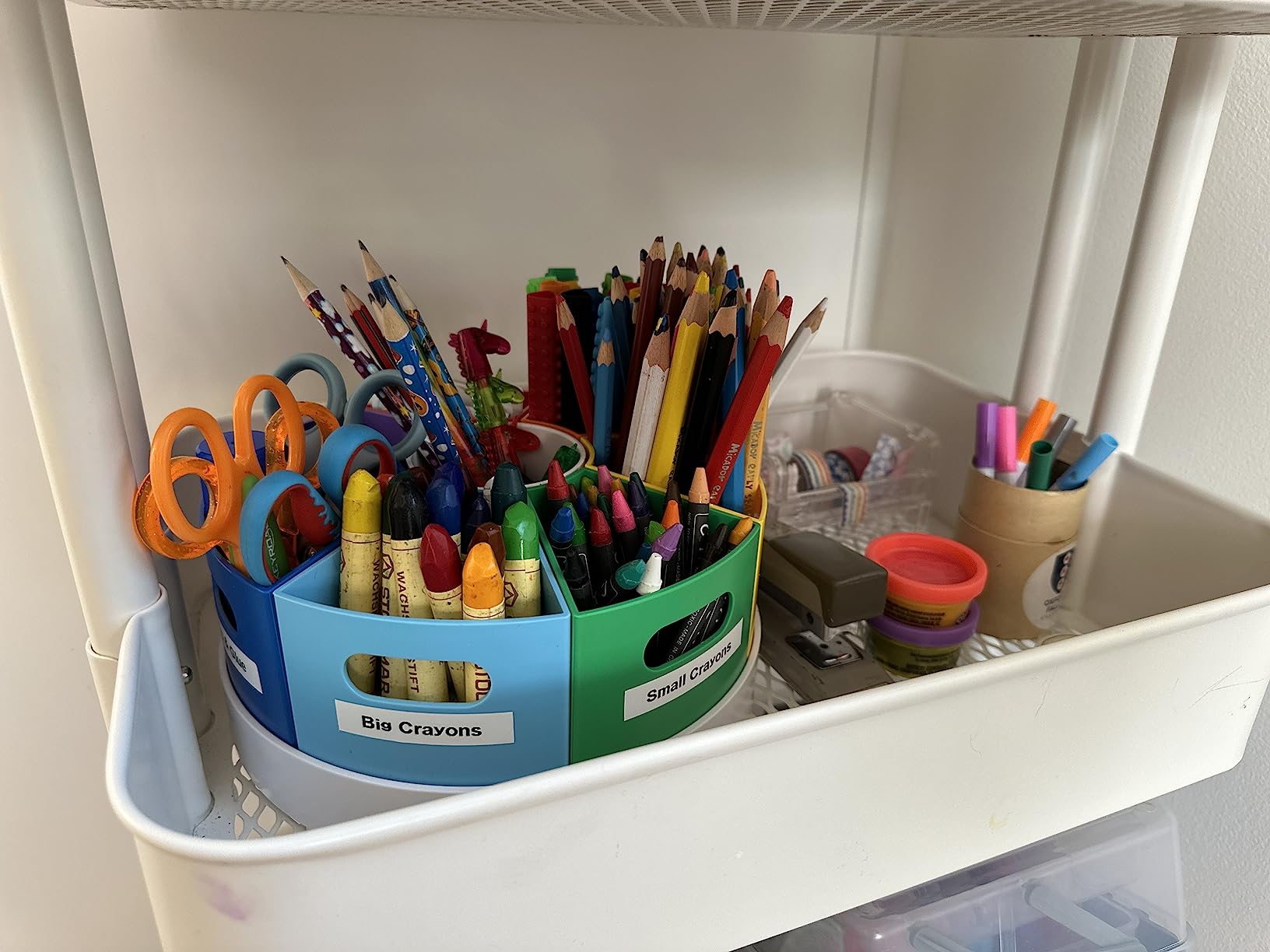 PUZZLE EZ Crayon Organizer Desk Organiser School Supply Storage Rainbow ...