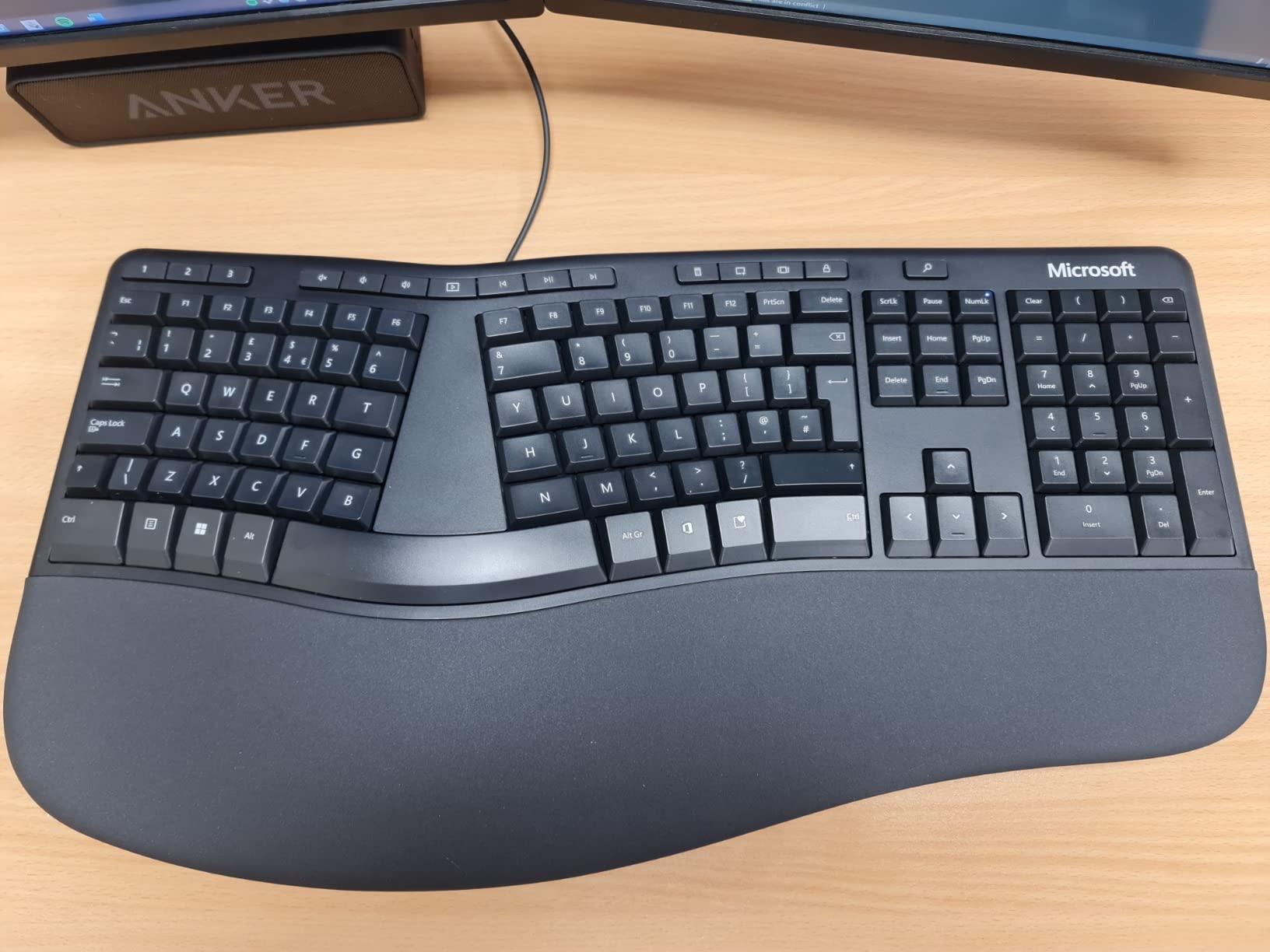 Microsoft LXM-00004 Wired Ergonomic Keyboard, Black : Amazon.co.uk ...
