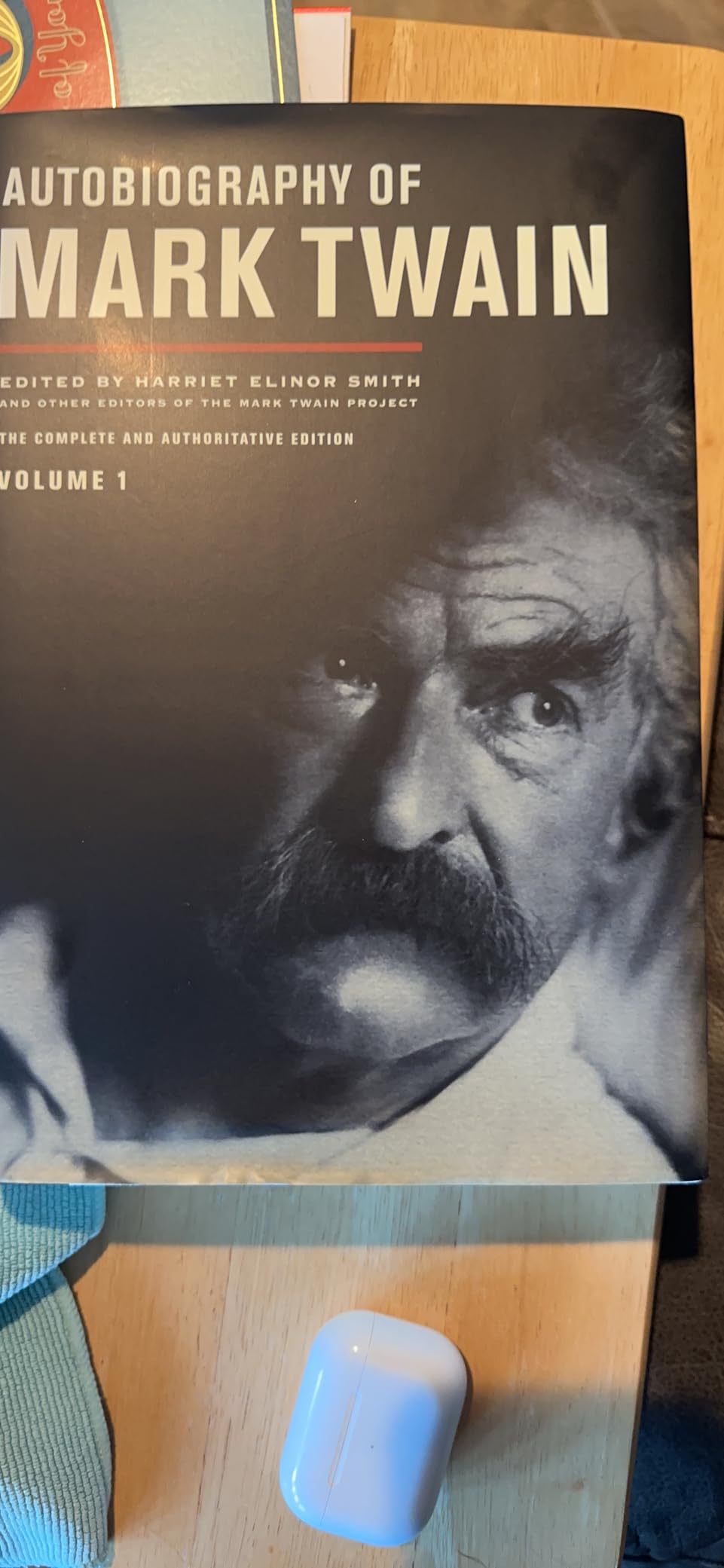 Amazon.com: Autobiography of Mark Twain: The Complete and Authoritative ...