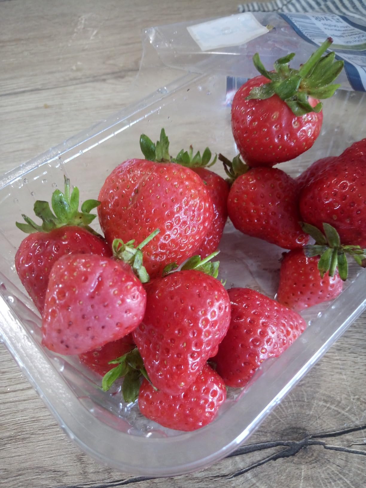 Morrisons The Best Strawberries, 300g : Amazon.co.uk: Grocery