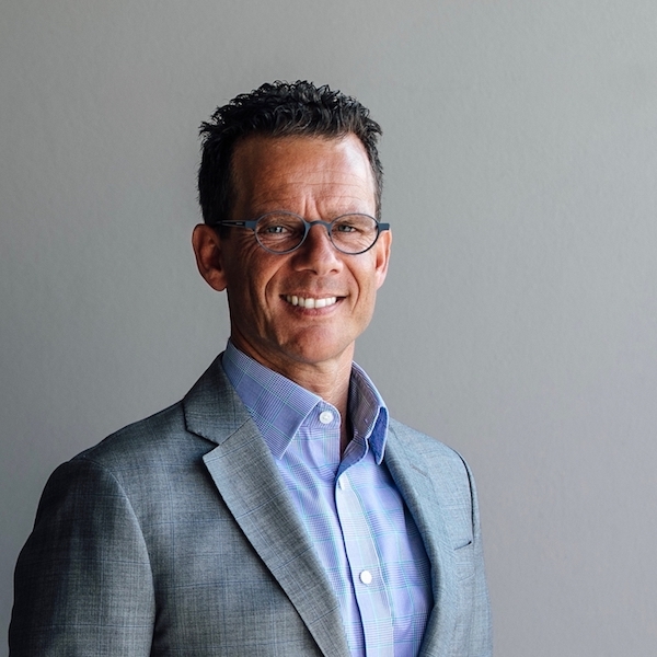 Amazon.com: Frank Lodewick: books, biography, latest update