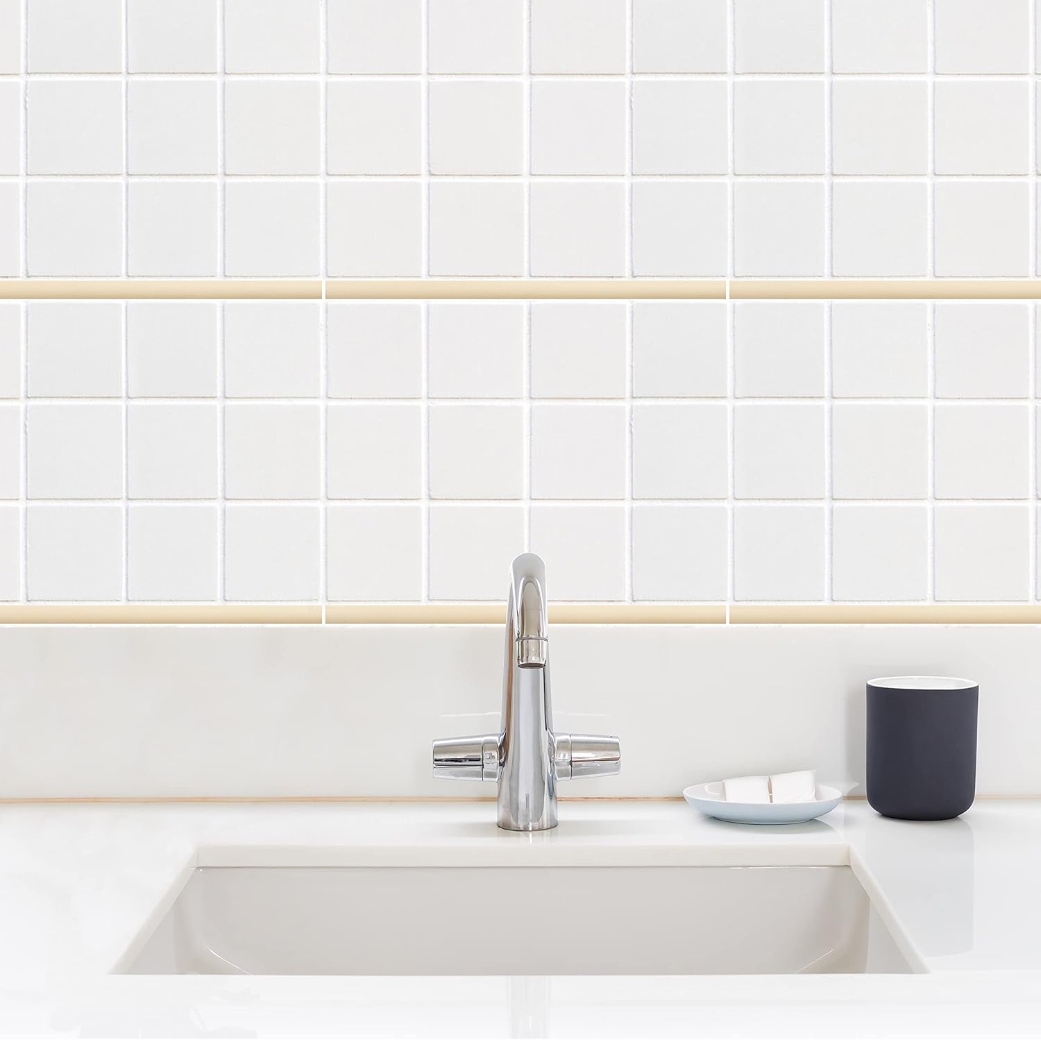 QDÉCOR Quarter Round Tile Liner, 1/2 x 12 Inch Jolly Tile Edge Trim ...