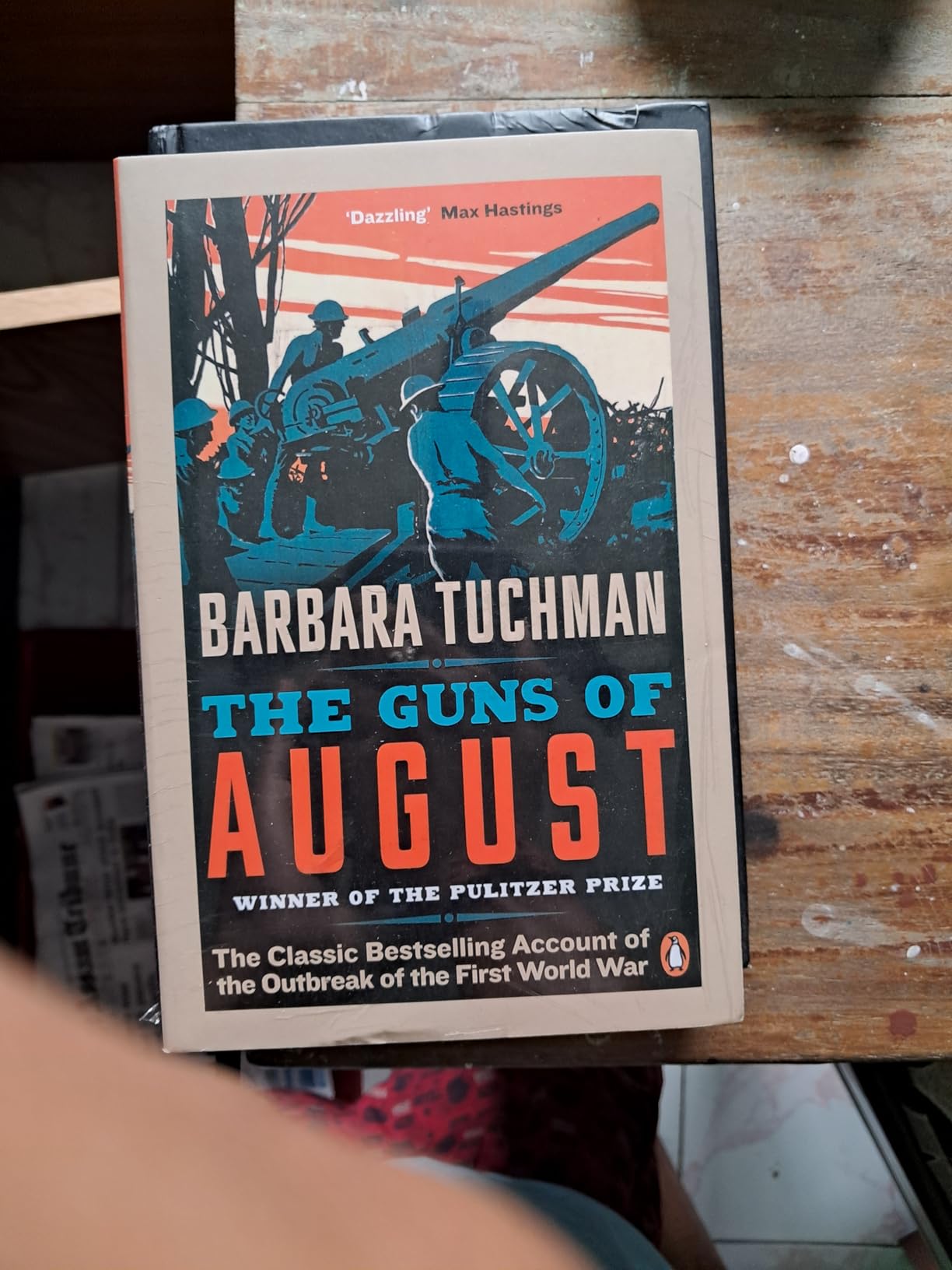 Buy The Guns of August: The Pulitzer Prize-Winning Classic about the ...