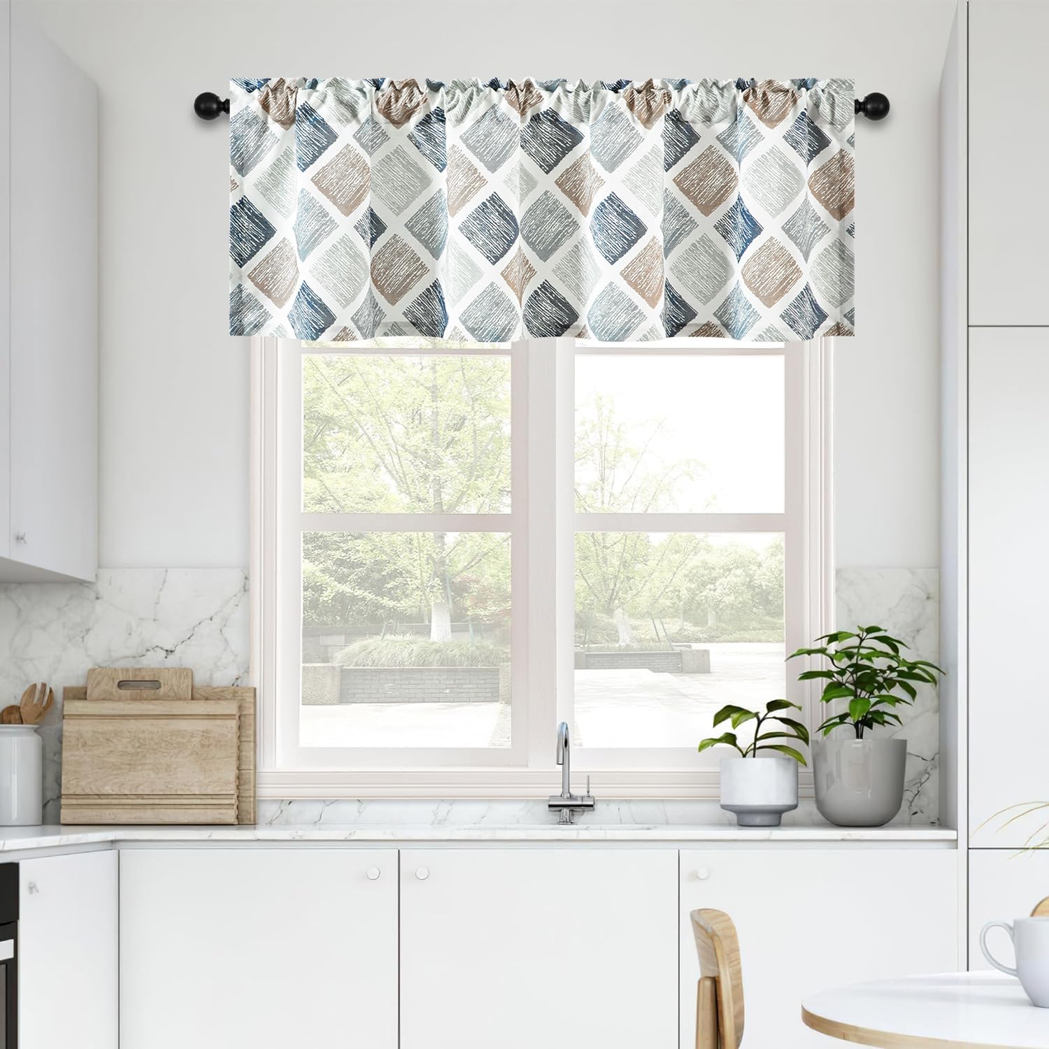 Amazon.com: Leeva Rod Pocket Valances for Windows, Modern Geometric ...