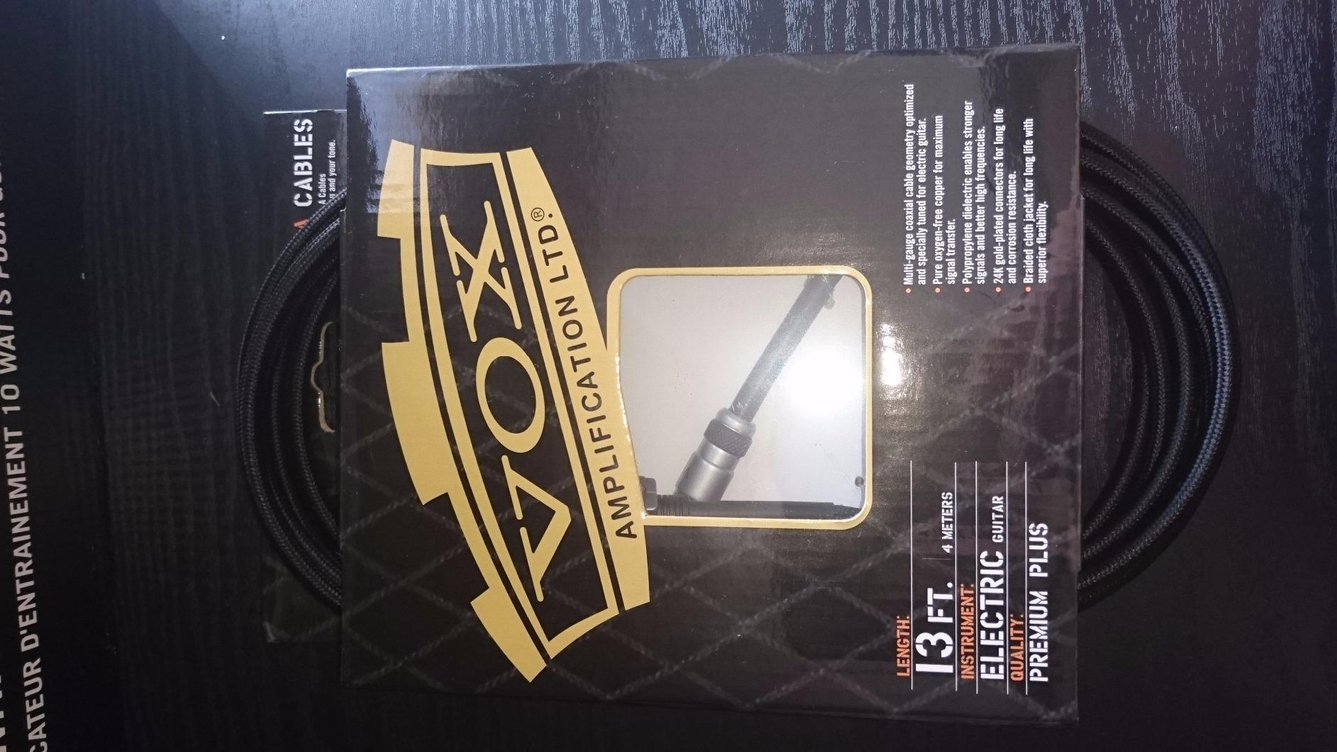 Amazon | VOX ヴォックス ケーブル ギターシールド 長さ4m S/Lジャックタイプ VGC-13 | シールドケーブル | 楽器・音響機器