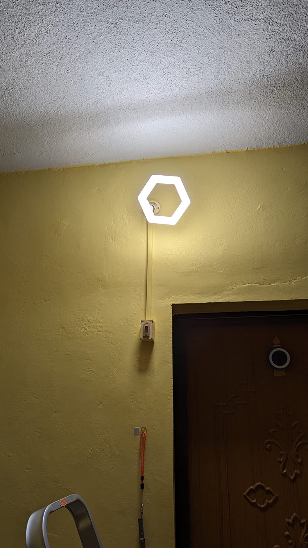 Buy Philips Stellar Bright Hexa 16-watt LED Bulb, Crystal White, Pack ...