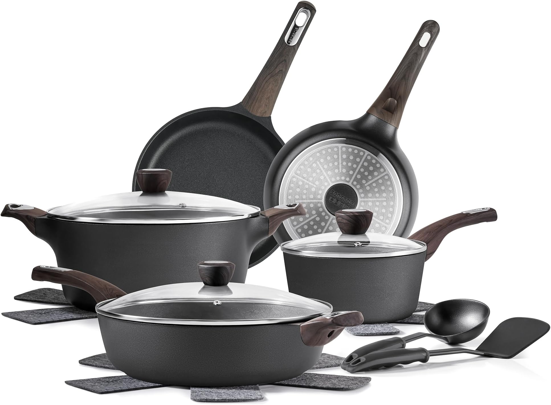 Amazon.com: Emeril Everyday Forever Pans Hard-Anodized Pots and Pans ...