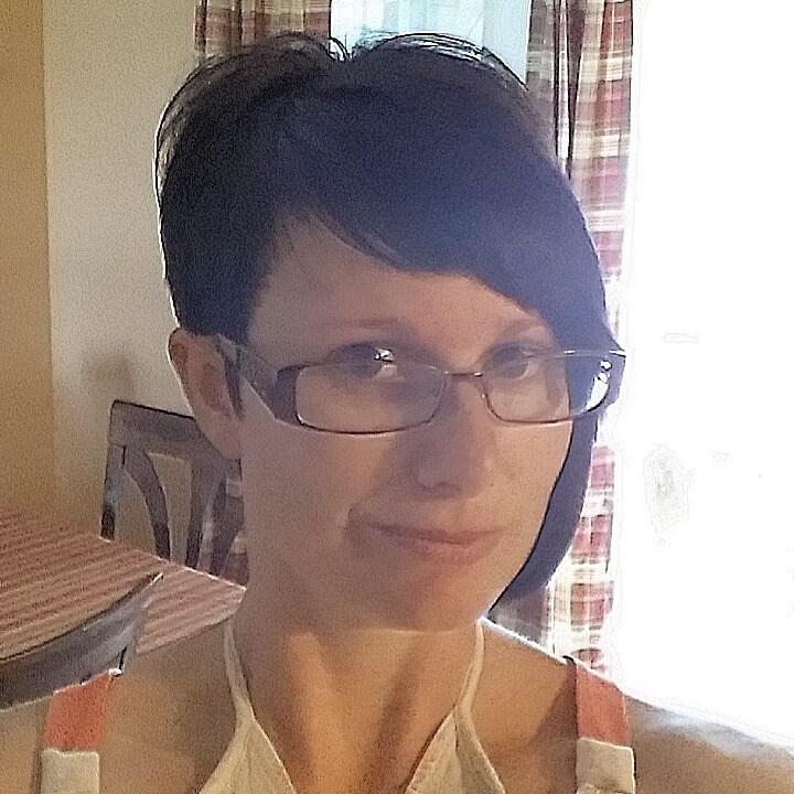 Amazon.com: Christine Alvarez: books, biography, latest update