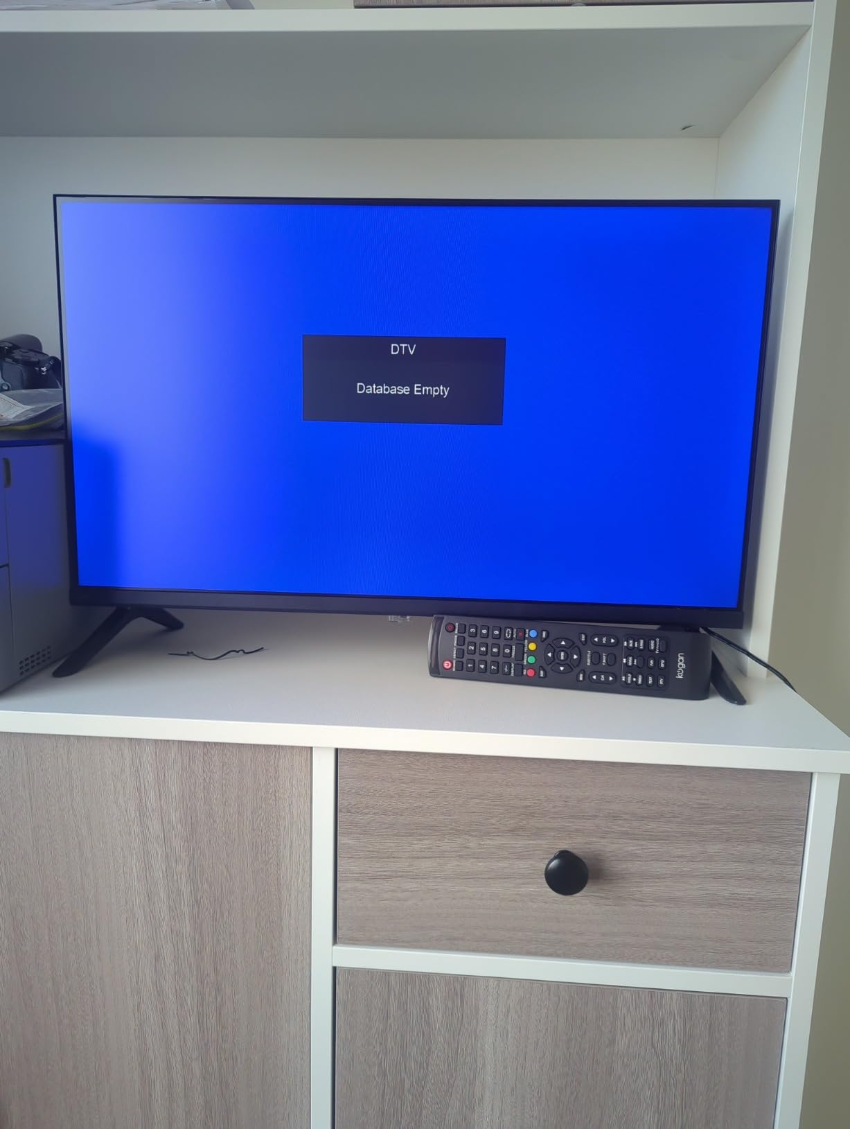 Kogan 24" LED Full HD 12V TV - DH5300 - KAL24DH5300QA - 24 Inch: TVs ...