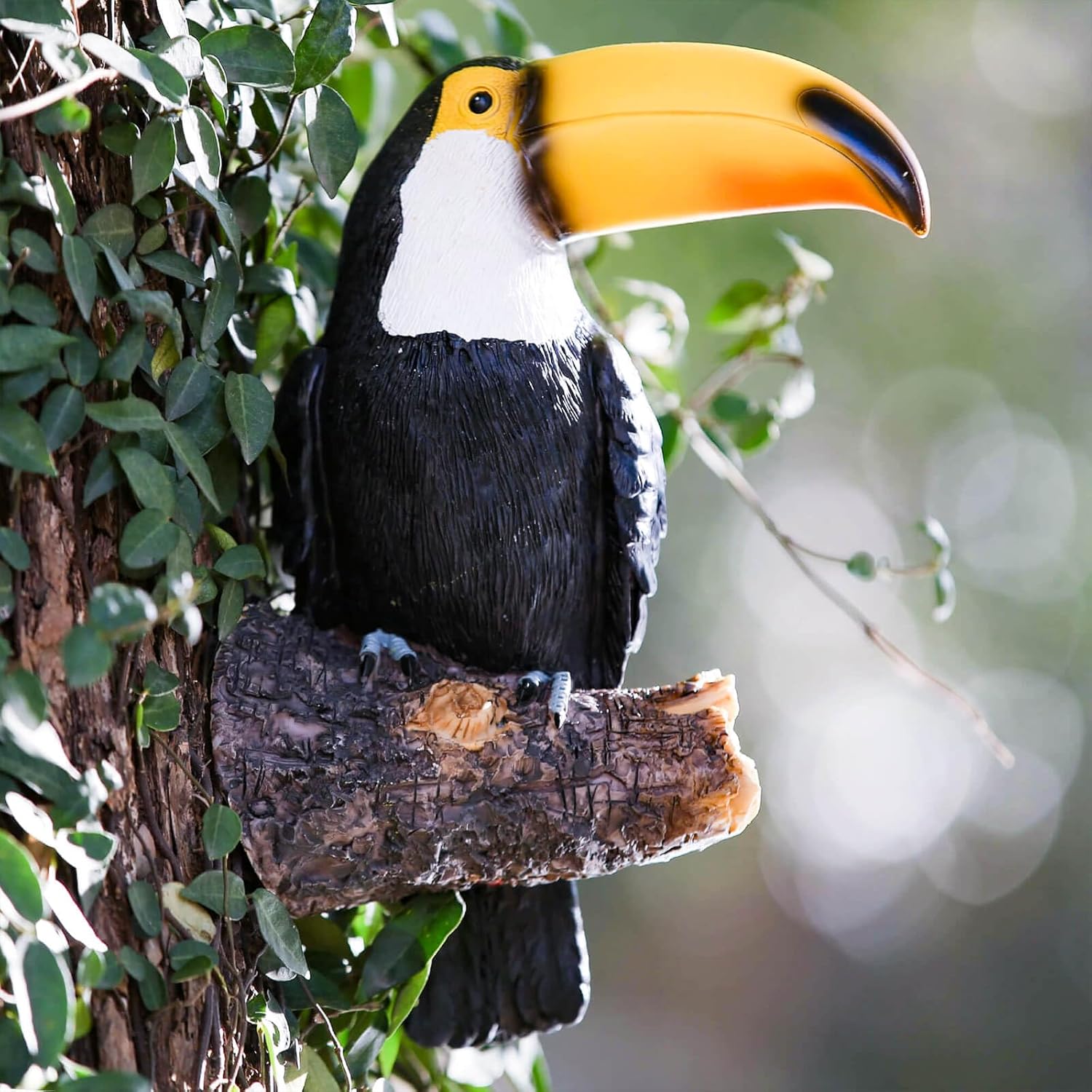 Amazon.com : A.F.N.A.L Toucan Tree Hugger Outdoor Statue for Garden ...