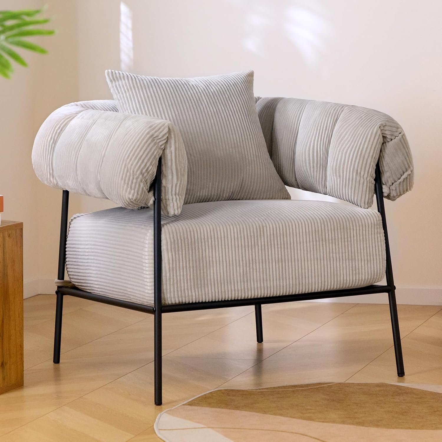 Amazon.com: HollyHOME Modern Velvet Accent Chair, Upholstered Comfy ...