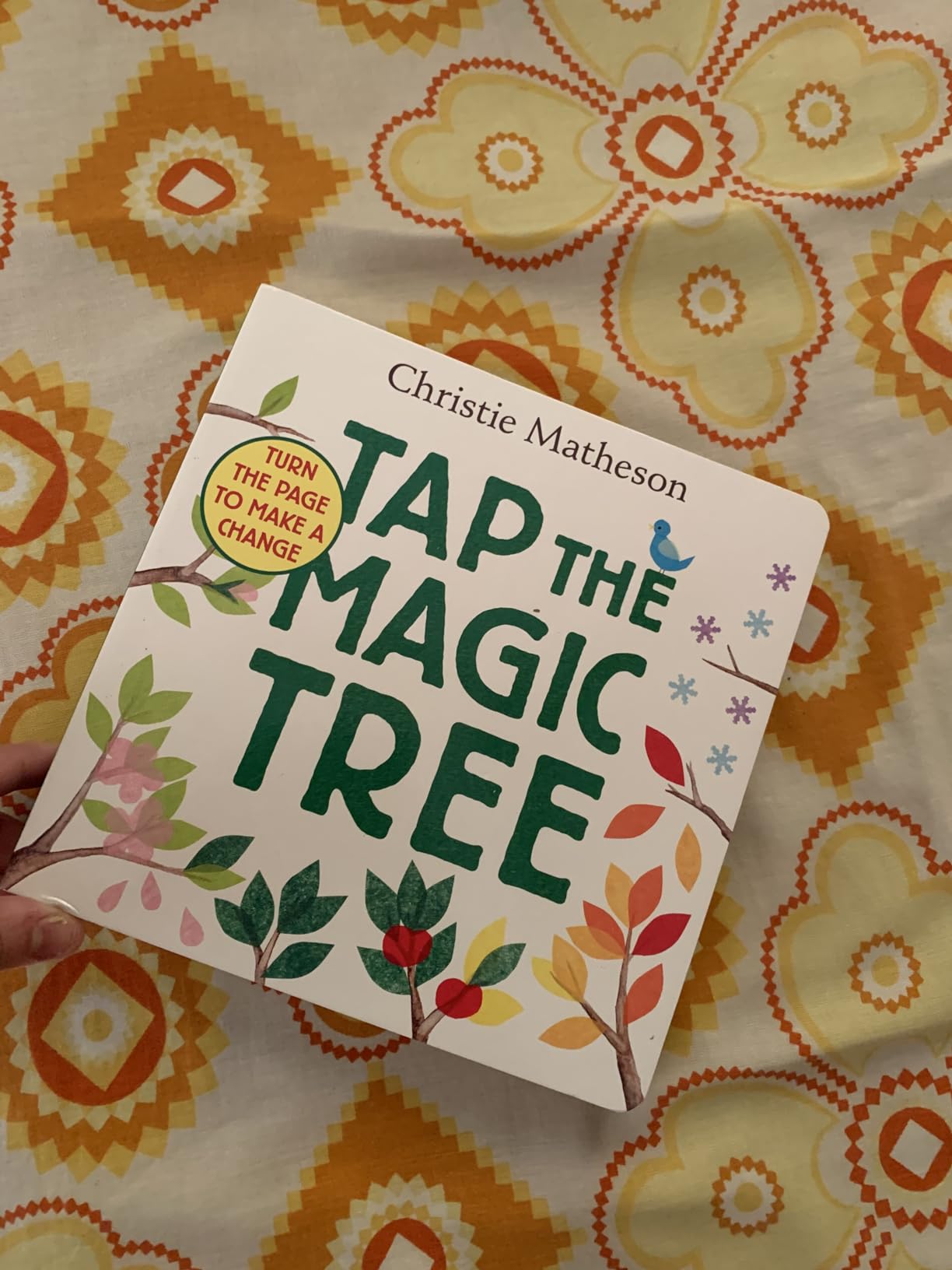 Tap the Magic Tree Board Book : Christie Matheson: Amazon.in: Books