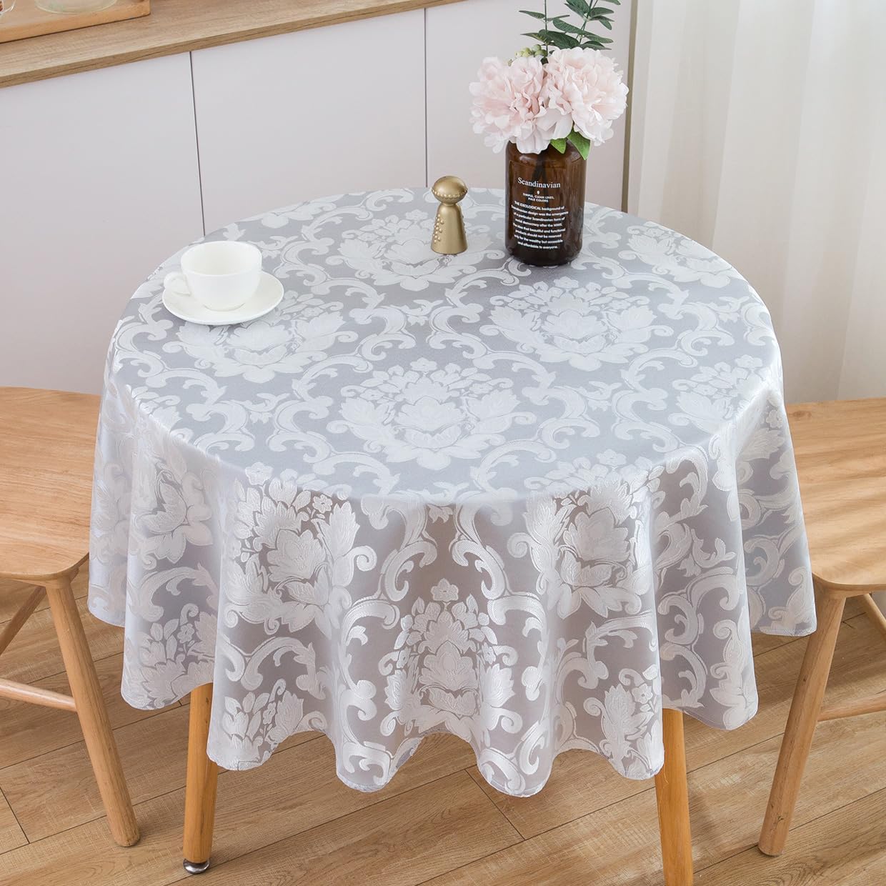 Amazon.com: SPRICA Round Jacquard Tablecloth 60inch Classic Flower ...