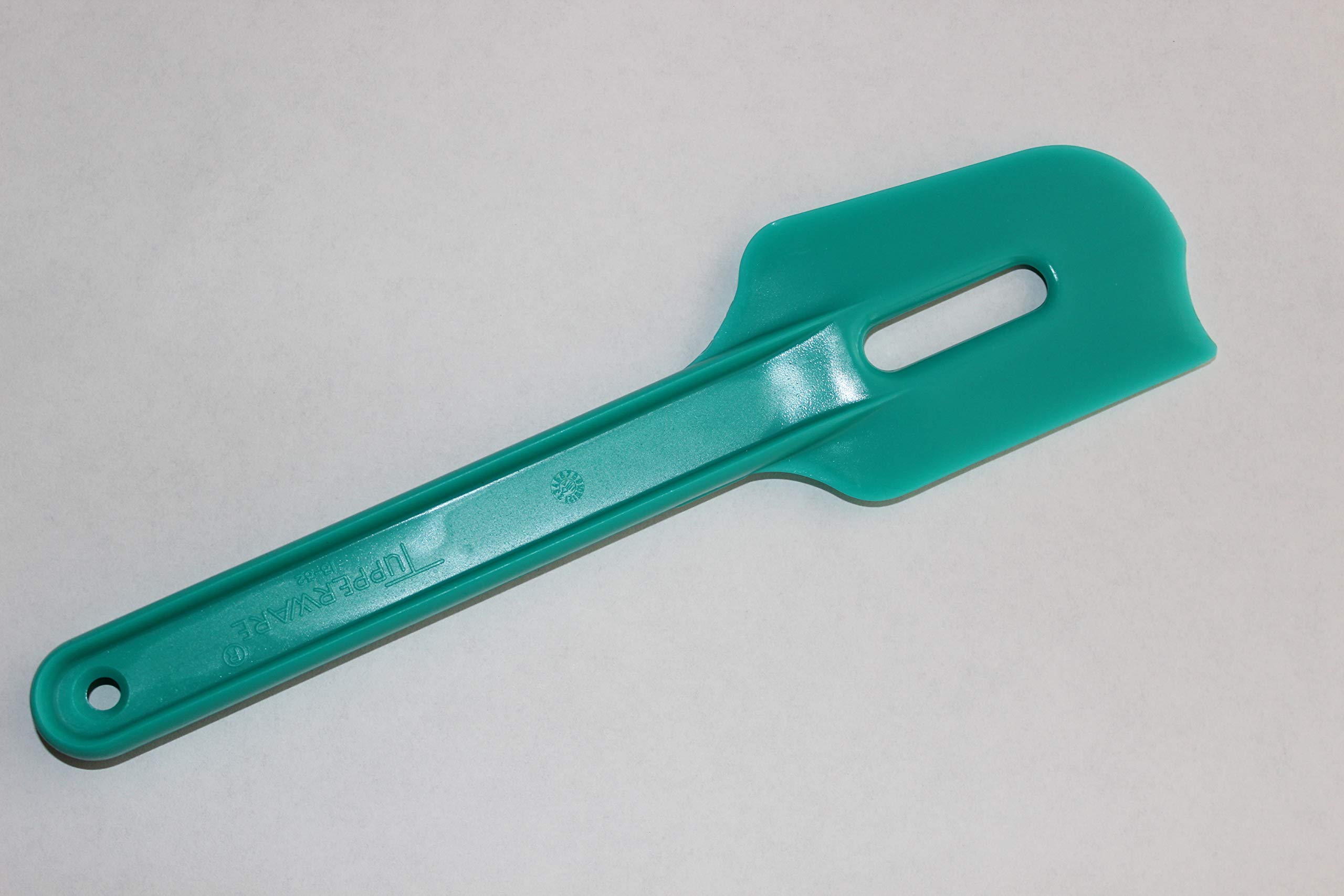 Amazon.com: Tupperware Hard Plastic Spatula (Colors May Vary): Home ...