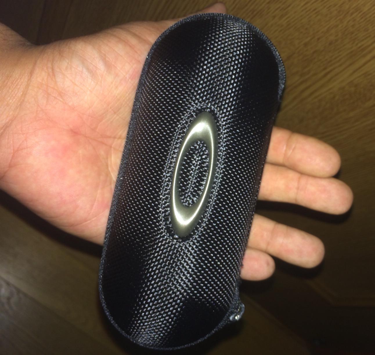 Amazon.co.jp: [オークリー] Soft VAULT用Small Soft Vault メンズ Black 日本 Vault ...