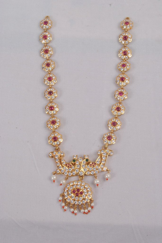 Gold Colour Stone Malai (254 Stone) : Amazon.in: Home & Kitchen