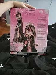 Amazon.com: Monster High Draculaura Doll, Special Howliday Edition ...