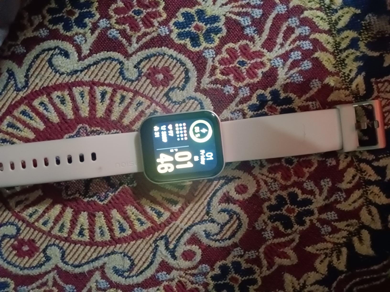 Noise Pulse Buzz 1.69" Bluetooth Calling Smart Watch with Call Function ...