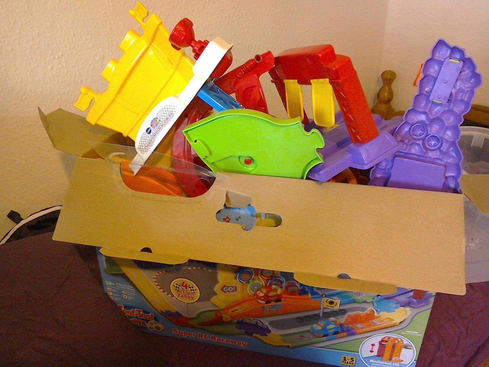VTech Toot-Toot Drivers Super RC Raceway Playset : Amazon.co.uk: Outlet