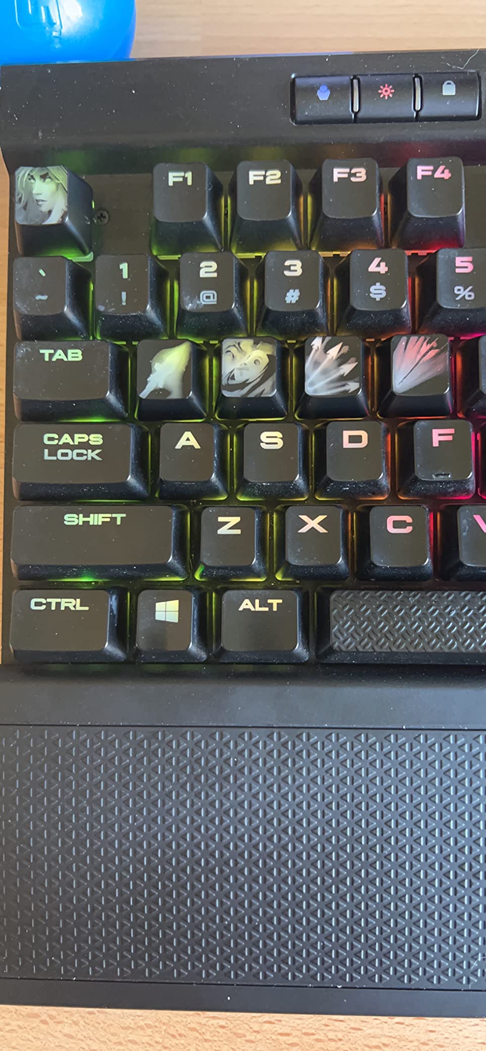 Amazon.com: Dota 2 Custom Keycaps (Hero, Legion Commander) - Laser ...