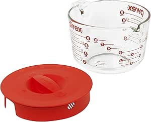 Pyrex Prepware 8-Cup Measuring Cup with Lid and Measurements