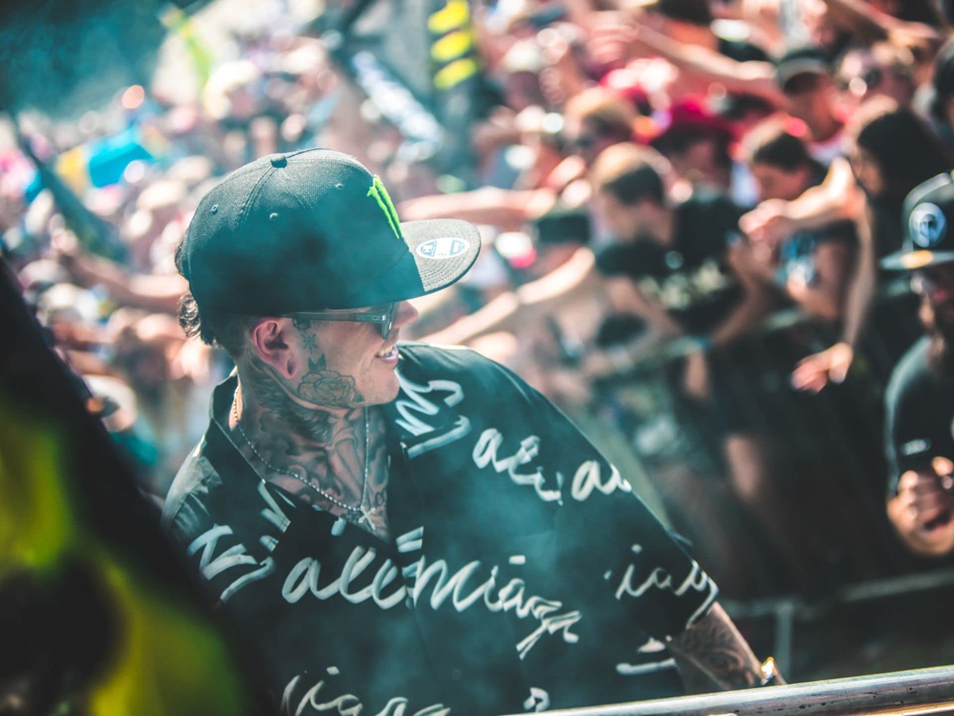 Doo Pah song by onTune & Tai Woffinden from A State of Trance Radio Top 50 - 2025, Vol. 3 ...