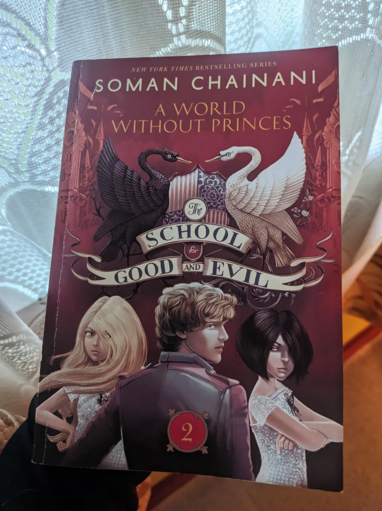 The School for Good and Evil #2: A World without Princes : Chainani ...