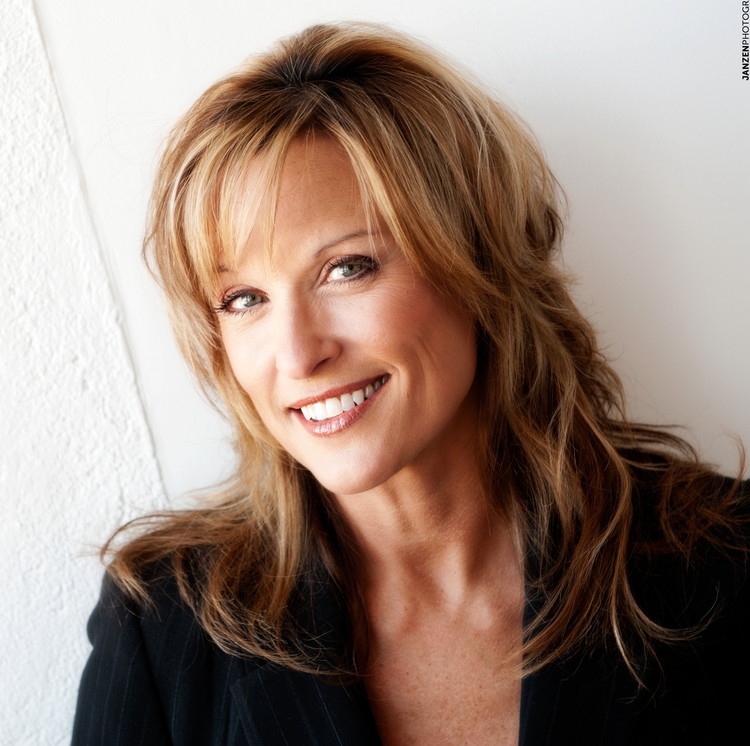 Amazon.in: Kim Malchuk: books, biography, latest update
