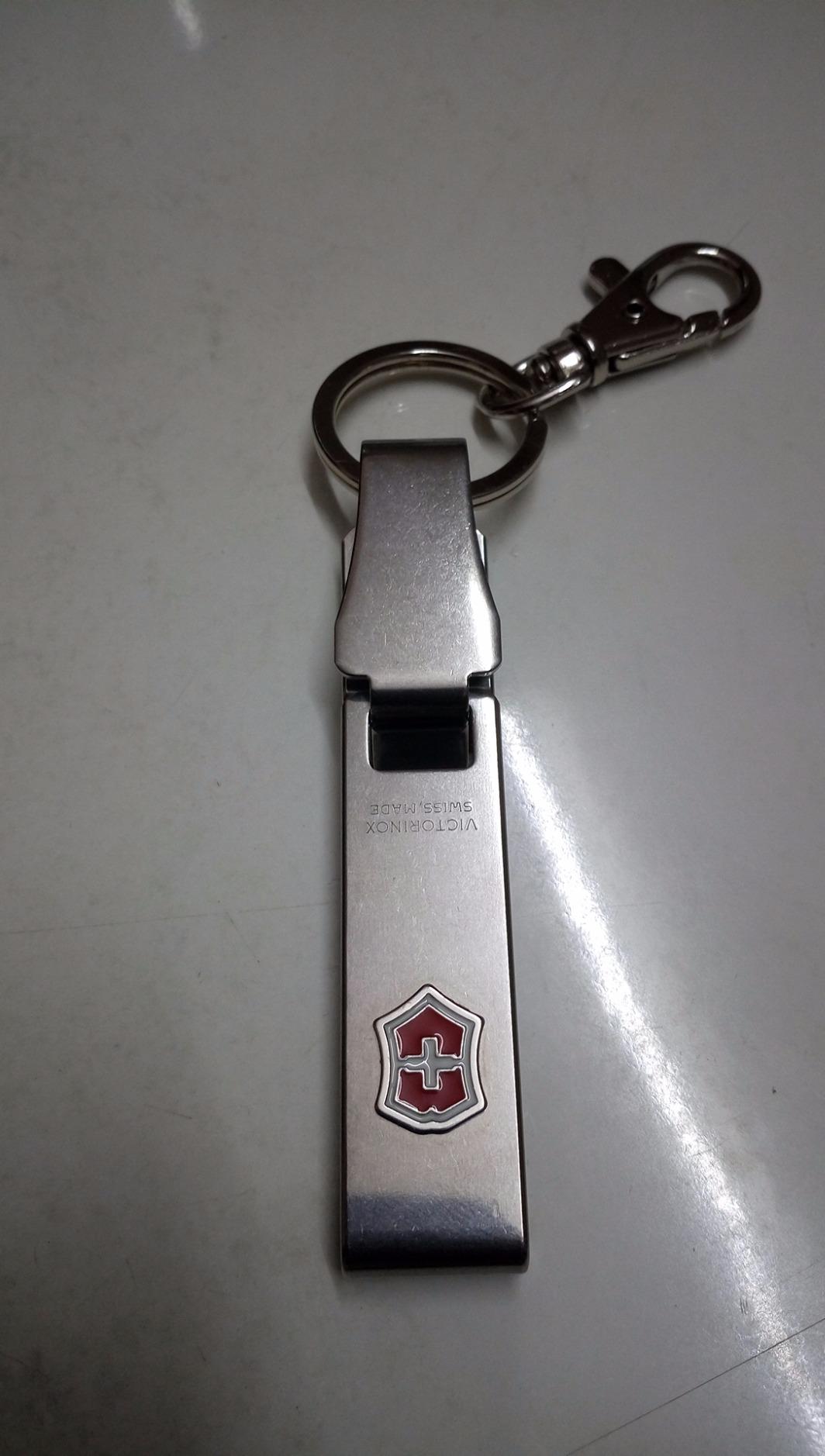 Victorinox Multiclip Belt Hanger - Utility Tool for Outdoor Adventures ...